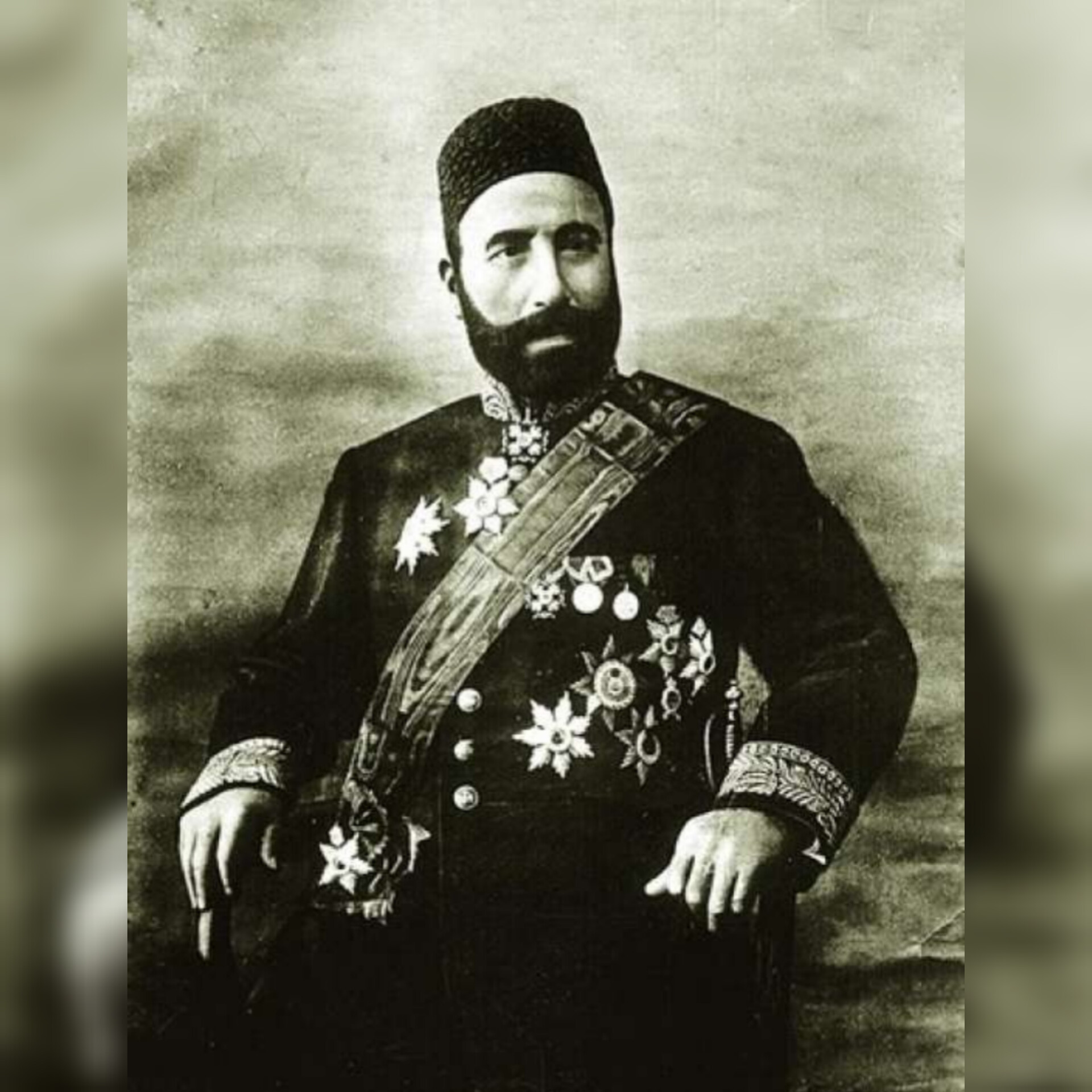 Hacı Zeynalabdin Taghiyev - Evrim Ağacı