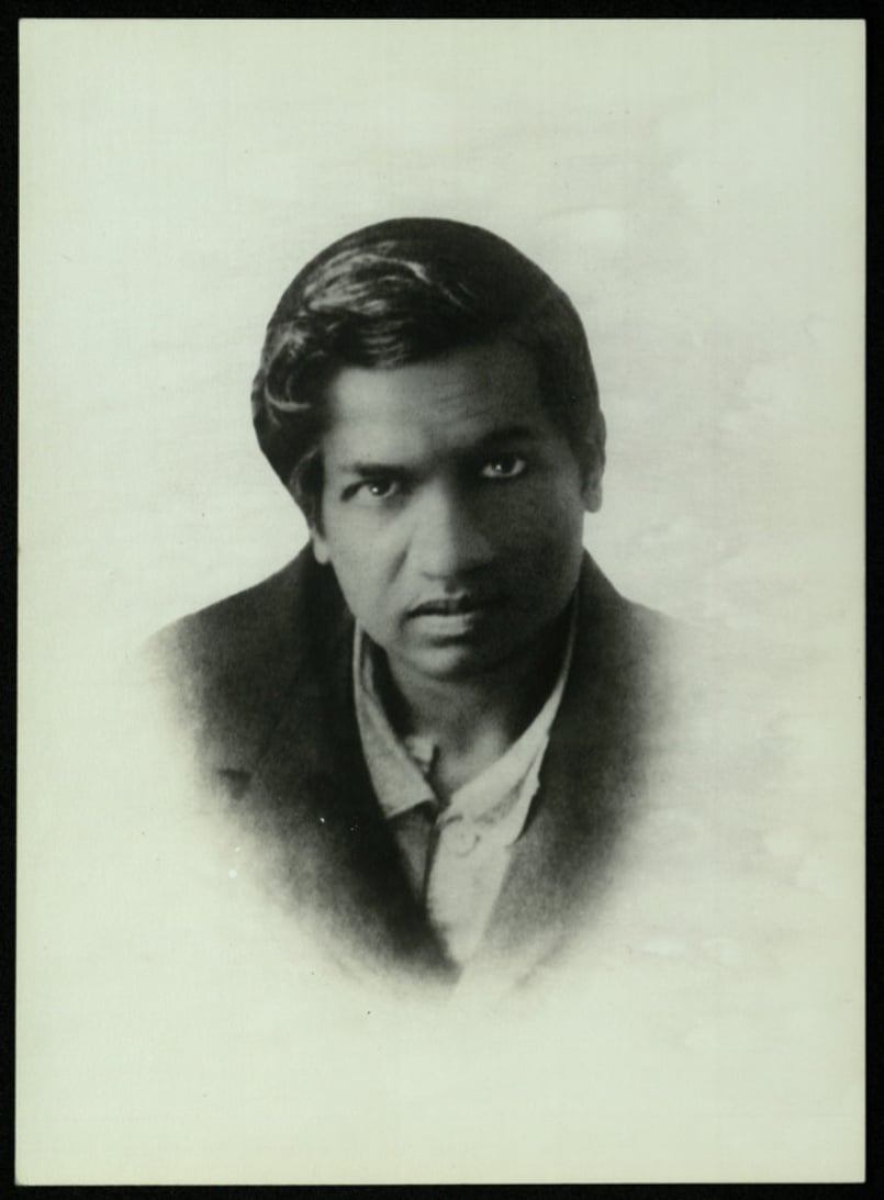 Srinivasa Ramanujan Kimdir? Müthiş Deha, Matematiğe Neler Kattı ...